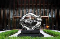 China Mirror Finish Outdoor Contemporary Metal Sculpture For Square Decoration for sale