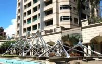 China Modern Style Outside Garden Statues Stainless Steel With Mirror Polished Surface for sale