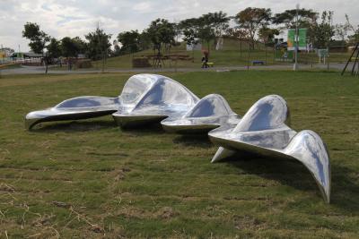 China Mirror Surface Large Metal Outdoor Sculpture Abstract 6.6 Meter Length for sale