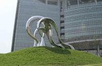 China Shape Customized Outdoor Metal Garden Sculptures Stainless Steel Health Door for sale