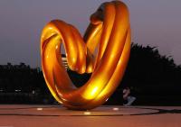 China Halo Of Honour Outdoor Bronze Sculpture For Garden Public Decoration for sale