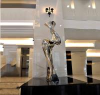 China Hotel Decoration Tall Abstract Sculpture With Mirror Polished Surface Finish for sale