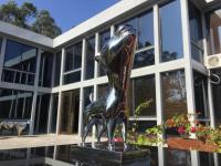 China Indoor Metal Animal Sculptures Cartoon Style Stainless Steel Mirror Polished for sale