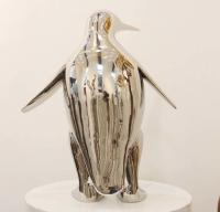 China Contemporary Indoor Penguin Metal Animal Sculptures With Steam Resistance for sale