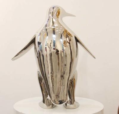 China Contemporary Indoor Penguin Metal Animal Sculptures With Steam Resistance for sale