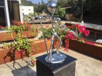 China Stainless Steel Metal Figure Sculpture Mirror Polished For Home Decoration for sale