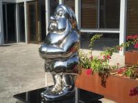 China Mirror Polished Metal Garden Statues Cartoon Style In Welding Technique for sale