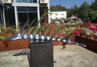 China Polished Stainless Steel Indoor Metal Sculptures , Modern Home Interior Statues for sale