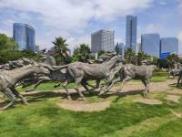 China Modern Bronze Horse Statue , Outdoor Bronze Sculpture Public Decoration for sale