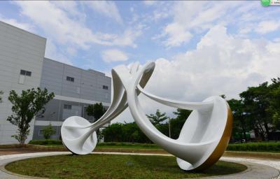 China Square Decoration Large Outdoor Sculpture , Stainless Steel Abstract Sculpture for sale