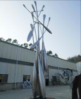 China Metal Handmade Large Outdoor Sculpture Statues Stainless Steel Plaza Decoration for sale