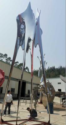 China Large Modern Art 316L Stainless Steel Sculpture For Decoration for sale