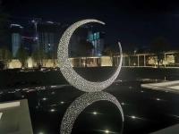 China 316L Large Modern Sculpture With LED Light For Garden Decoration for sale