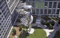 China Polished Stainless Steel Sculpture Venus 28 Meter Height For Plaza Decoration for sale