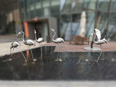 China Mirror Polished Life Size Flamingos Sculptures For Hotel for sale