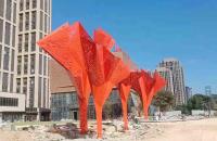 China Red Baking Varnish 4.5M Height Garden Ornaments Statues for sale