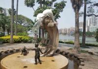 China OEM 4.8m Length Modern Outdoor Bronze Garden Sculpture for sale