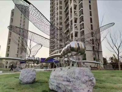 China Modern Art Outdoor Animal Statues Stainless Steel Dragonfly For Garden for sale