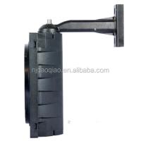 China Polycarbonate 200mm Traffic Light Shell With Aluminum Cobweb Lens Polycarbonate Brackets for sale