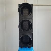 China 200MM Housing 3-Aspect Body Part Road Traffic Light Detachable for sale