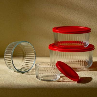 China Microwave Safe Borosilicate Glass Food Container with Thermal Shock Resistant Design and Customizable Lid Color for sale