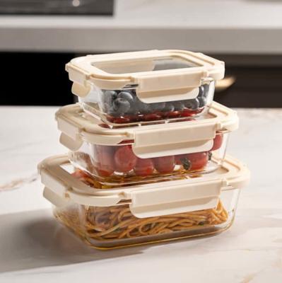 China IKOO Glass Containers Supplier Leak Proof Airtight Borosilicate Glass Food Storage Container Microwave Safe with Silicone Sleeve for sale