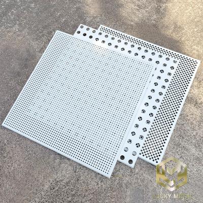 China Factory Direct Sales Modern Design Aluminum Gusset Plate 300X300 Punched Ceiling for Office Hospital Shopping Mall Workplace for sale