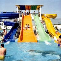 China Aqua Park Water Playground Equipment Fiberglass Backyard Water Slide for sale