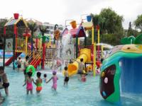 China Fiberglass Interactive Water Play Equipment Swimming Pool Play Equipment for sale