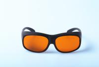 China GYT-2 180 - 534nm ＆800 - 1100 Laser Protective Glasses For Two Line YAG And KTP, Q-Switch for sale