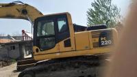China Good Performance Used Komatsu Excavator Earth Moving Construction Machinery 20 Ton PC220-8 for sale