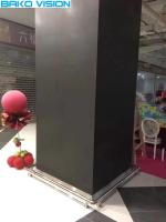 China Custom Column LED Curtain Display Indoor Advertising Seamless 90 Degree for sale