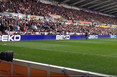 China P16 7500 Nits Sports Perimeter LED Display Stadium Billboard High Refresh Rate 2000Hz for sale