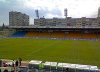 China 1/4 Scan Portable Sports Perimeter LED Display 10mm Pitch 7500cd Brightness for Stadium for sale