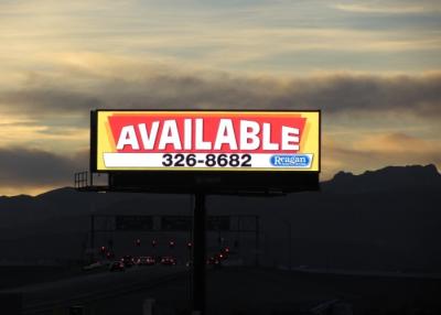 China High Resolution Outdoor Led Video Screen , Electronic Advertising Display 27.7kg for sale