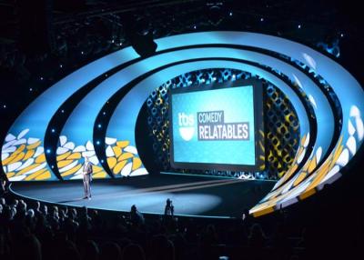 China Seamless P12.5 Indoor Rental LED Display 400x800mm 1200nits High Contrast for sale