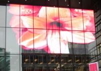 China 6500 Nits Transparent LED Screen for Shopping Window Ads 500x500mm Cabinet for sale