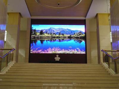 China P1.6mm Fine Pitch Indoor LED Video Wall Full Color 1920Hz Wide Viewing Angle for sale