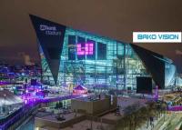 China Transparent Glass LED Screen 5x8mm Pitch 5500 nits Indoor Outdoor LED Display for Shopping Mall for sale