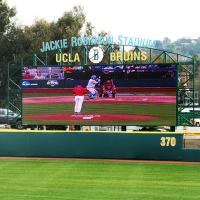 China P8mm SMD3535 Outdoor LED Display for Football Stadium 1500nits IP65 1920Hz for sale