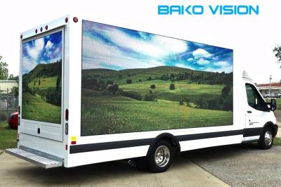 China P4.81 P6.67 Mobile LED Screen Led Mobile Advertising Billboard With High Brightness for sale