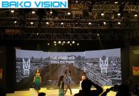 China Indoor Fixed LED Display Screen P4 Full Color Video Wall 1920Hz Refresh Rate 1000 nits for sale