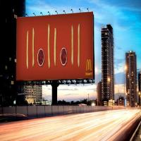 China Outdoor Fixed HD Billboard LED Display P2.6-16 Steel 5500 Nits 1920Hz for sale