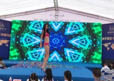 China Outdoor Full Color Rental LED Display SMD Waterproof 6.25mm Pitch 500x1000mm Panel for sale