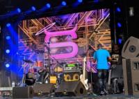 China Indoor Stage Rental LED Video Wall Display 500x500mm 8kg Die Cast Aluminum Cabinet for sale