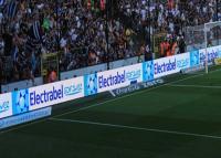 China Sports Perimeter LED Display P8 P10 P16 6500 Nits Fast Joint Design Stadium Advertising Board for sale