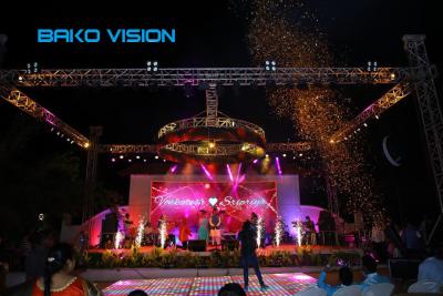 China IP65 Outdoor Curtain Rental LED Display 6000 Nits Brightness P3.91mm P4.81mm Stage for sale
