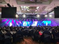 China Creative Rental LED Display Indoor Foldable LED Screens Movable Module with Trolley Case for sale