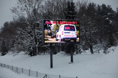 China P8 Outdoor LED Curtain Display SMD3535 6500nits 960x960mm for Advertising for sale