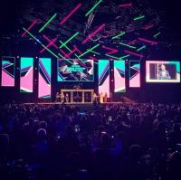 China Lightweight Curved P3.91 Stage Rental LED Display 500x500mm Panel 1920Hz Refresh for sale